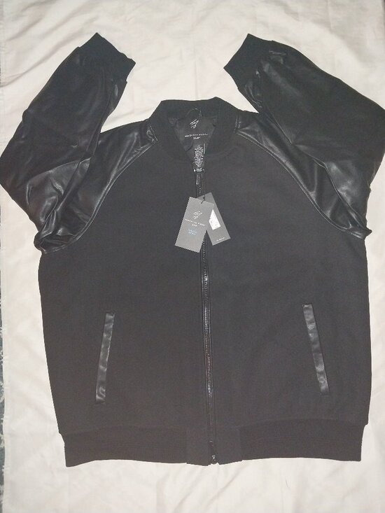 Shaquille O’Neal | Jackets & Coats | Nwt Shaquille Oneal Black Fullzip ...